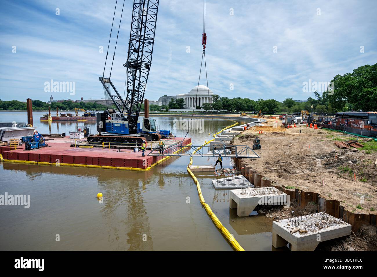 Tidal basin erosion control hi-res stock photography and images - Alamy