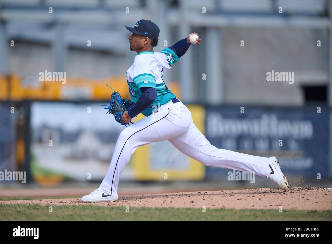 Asheville Tourists pitcher Juan Bello (22) delivers a pitch during the ...