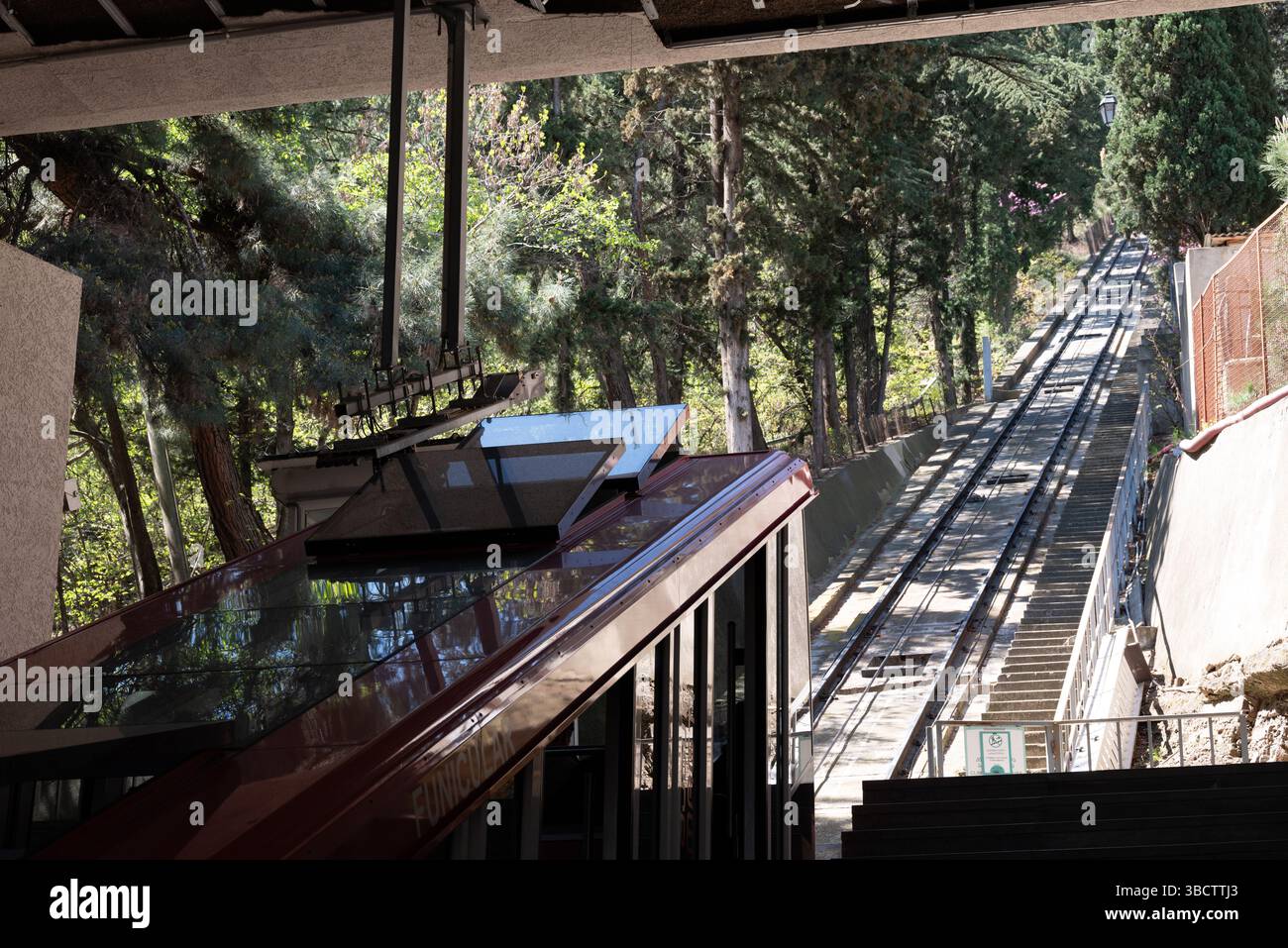 Funicular railway linking downtown Tbilisi with Mtatsminda Park ...