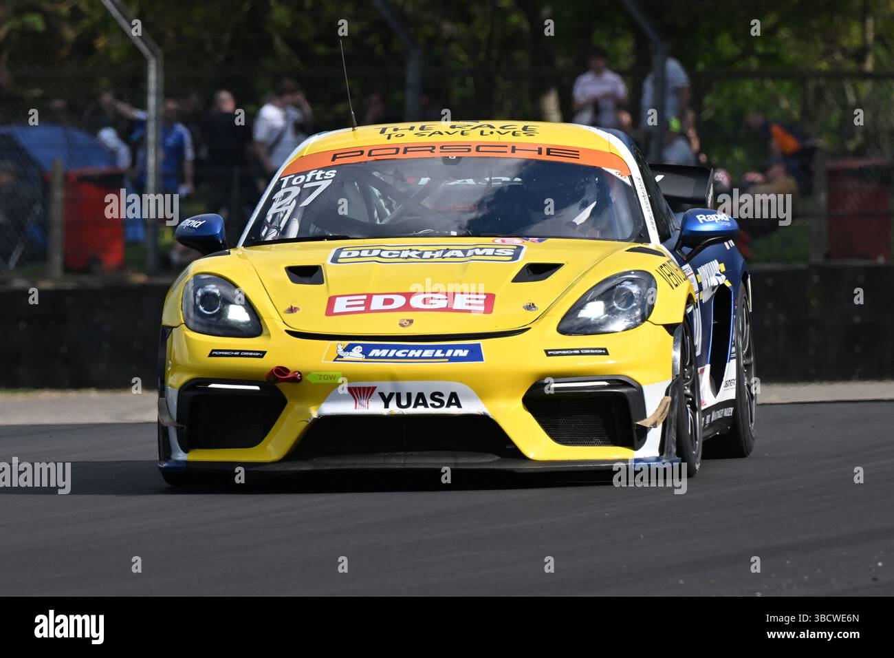Jacob Tofts, Porsche 718 Cayman GT4 RS Clubsport, Duckhams Yuasa Racing ...