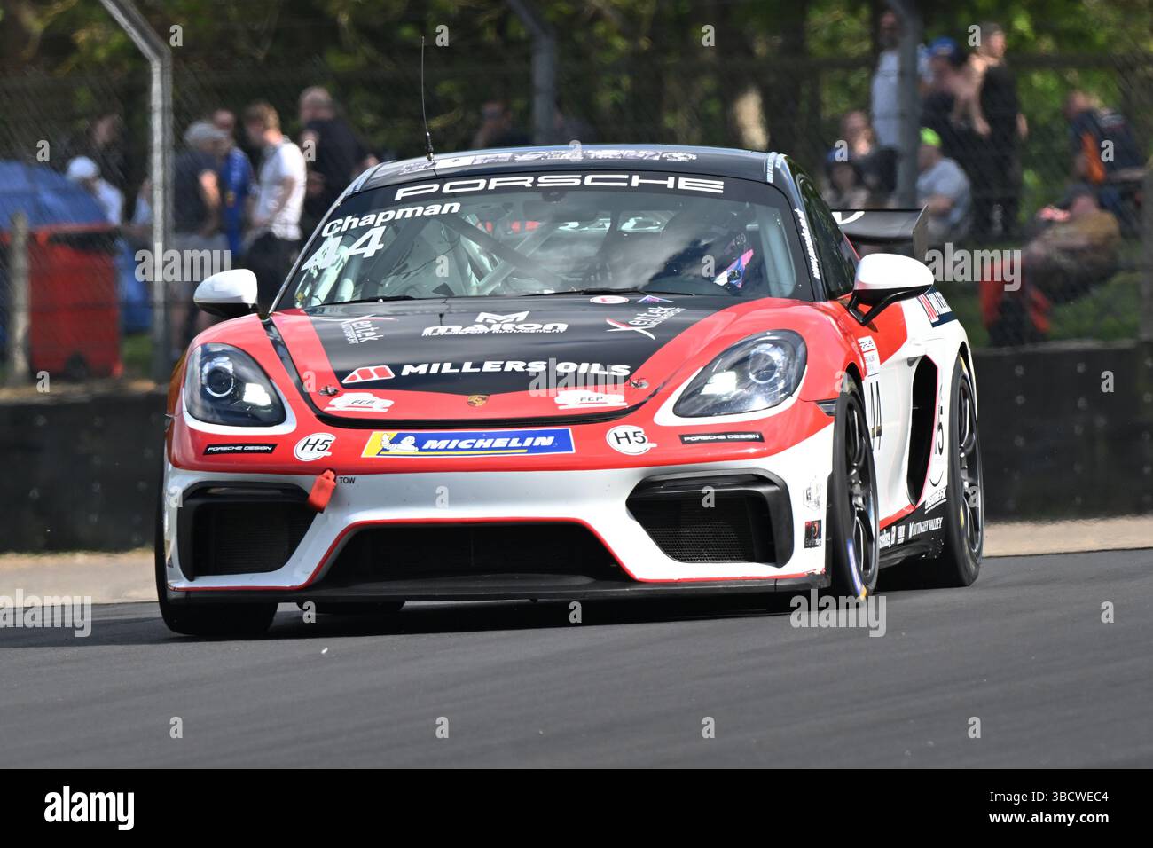 Hannah Chapman, Porsche 718 Cayman GT4 Clubsport, Xentek Motorsport ...