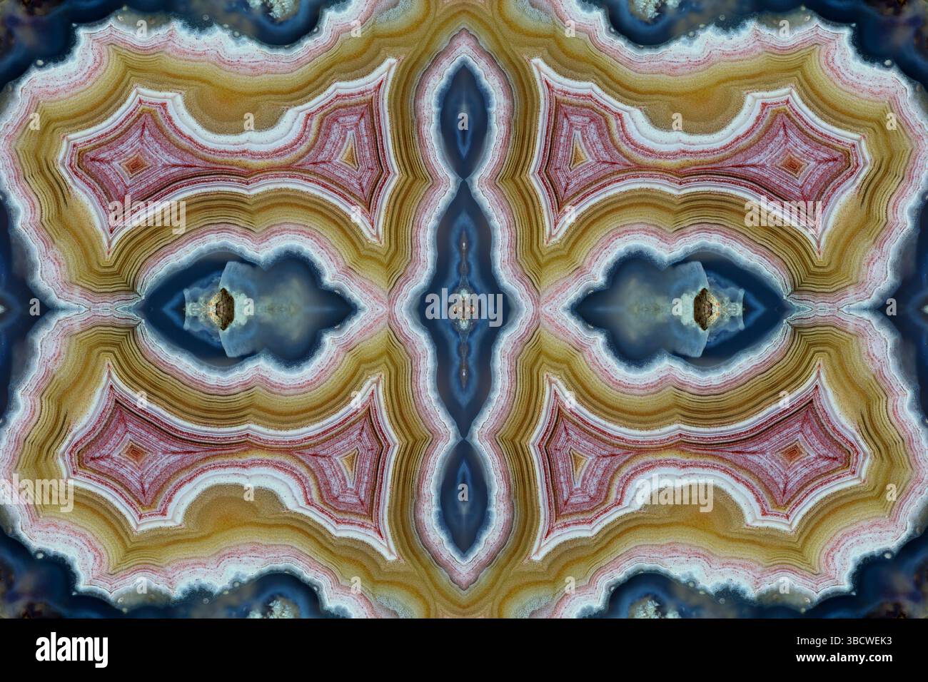Laguna agate kaleidoscope repeating mirror-effect pattern Stock Photo ...