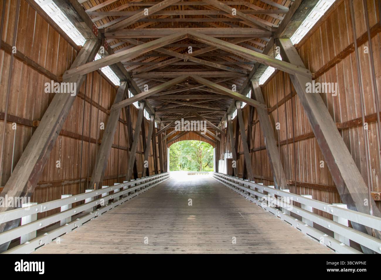 USA, Oregon, Lane County, Jasper Place Road, Fall Creek. Pengra Covered ...