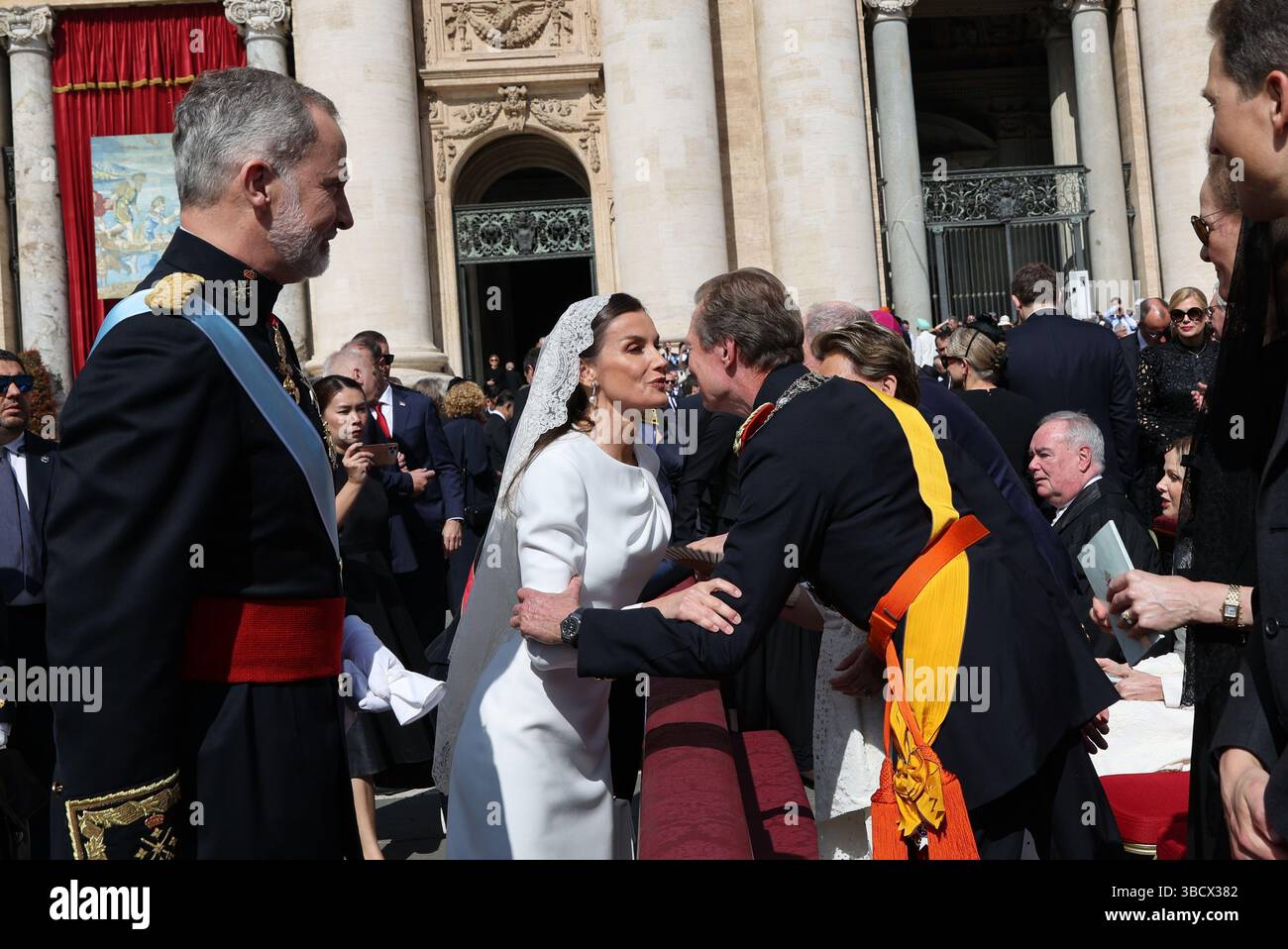 King Felipe VI of Spain, Queen Letizia of Spain, Henri, Grand Duke of Luxembourg, Maria Teresa ...
