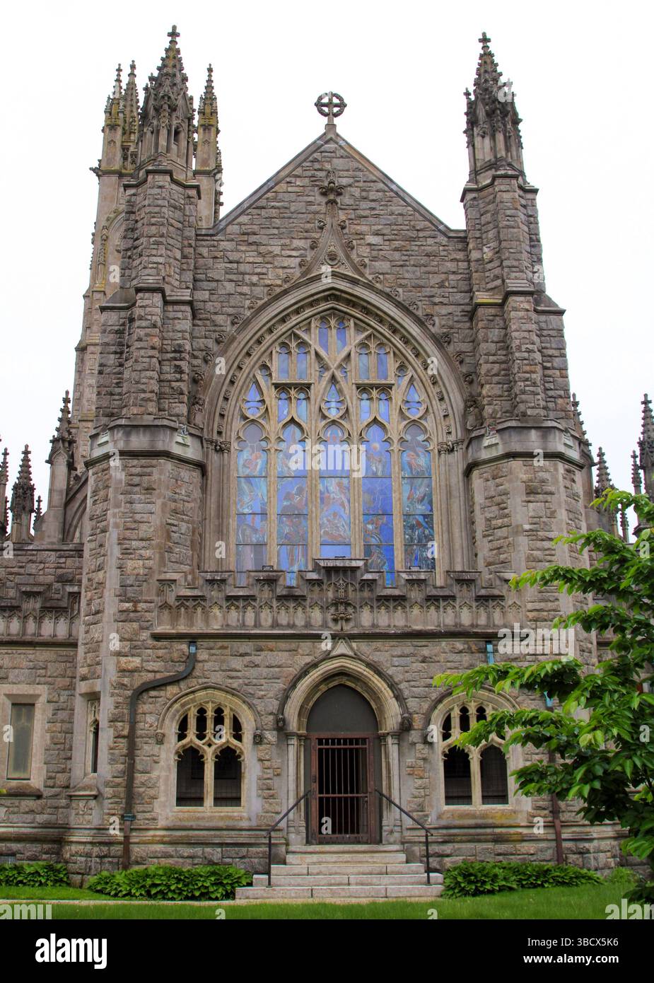 The Unitarian Memorial Church in Fairhaven, a historic Gothic gem ...