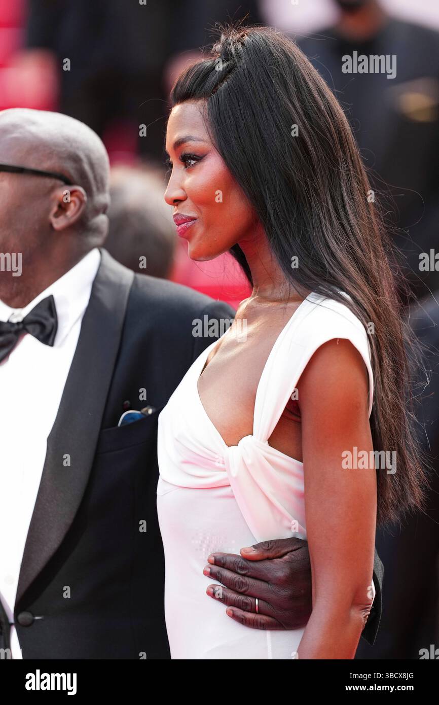 Naomi Campbell poses for photographers upon arrival at the premiere of ...