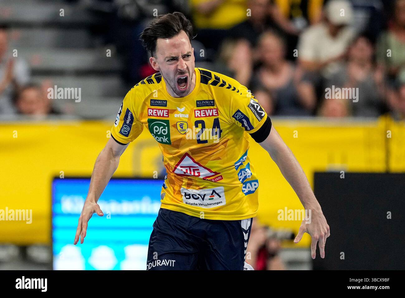 Mannheim, Deutschland. 21st May, 2025. Torschütze Patrick Groetzki (RNL ...