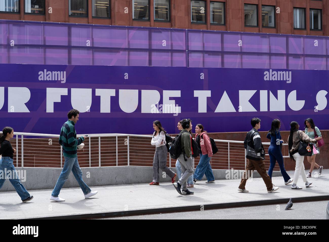 New York University students walking on the city campus in the ...