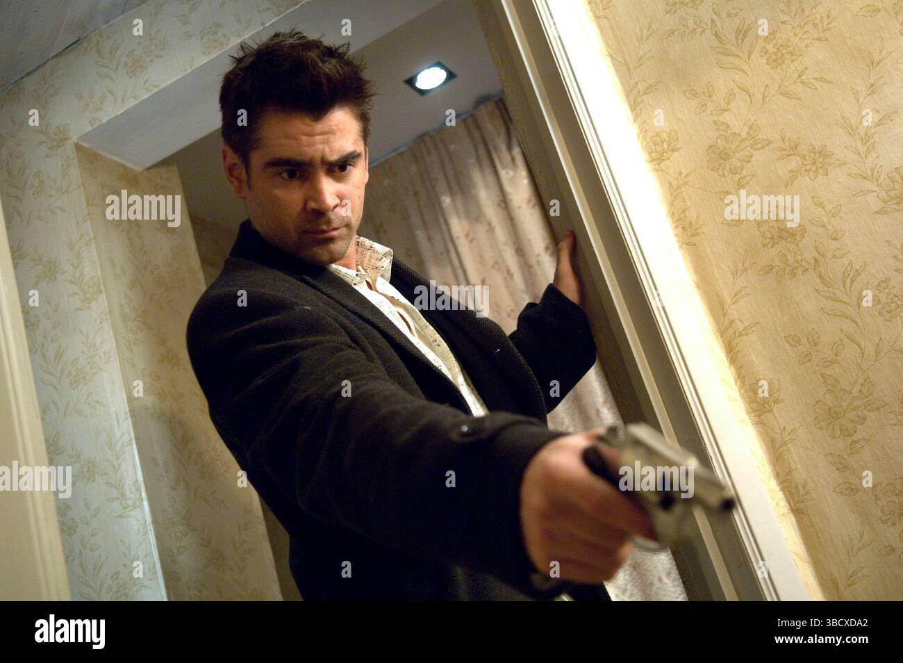 Film Still from "In Bruges" Colin Farrell © 2008 Focus Features Photo ...