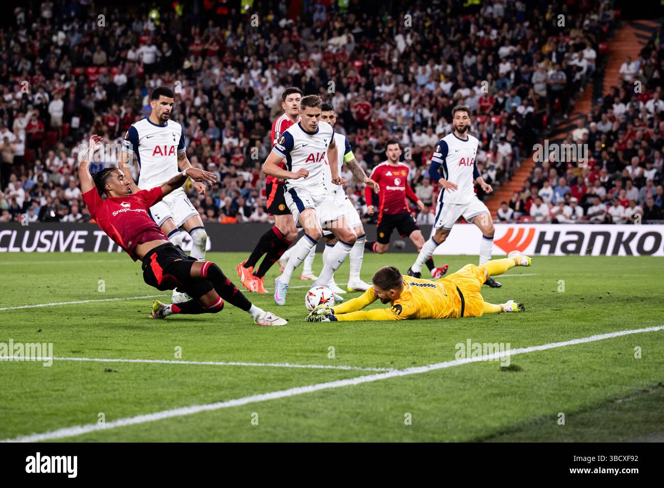Bilbao, Spain. 21st May, 2025. Guglielmo Vicario save during the UEFA ...