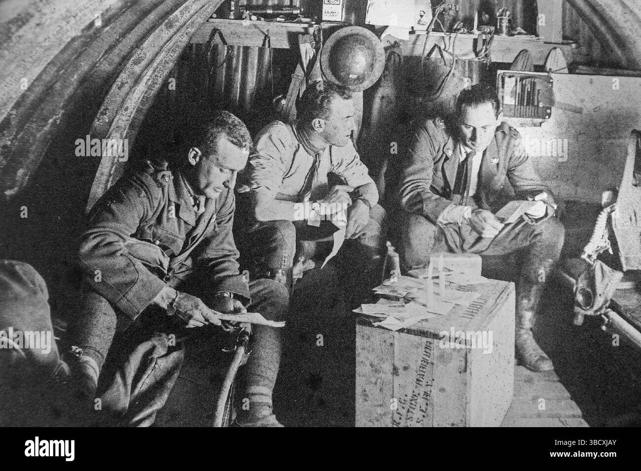 Australian officers of 105th Howitzer battery in WW1 dugout Elephant ...