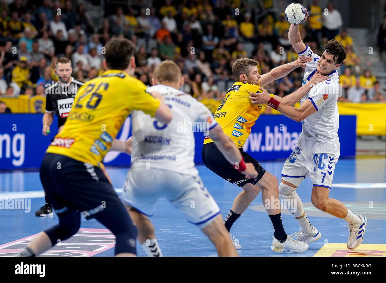 Mannheim, Deutschland. 21st May, 2025. v.li.: Tim Nothdurft (RNL, 8 ...