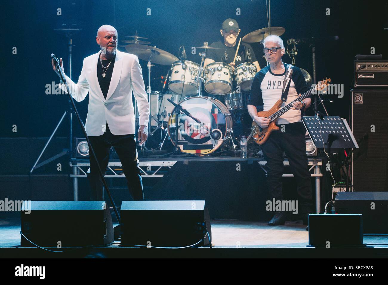 Newcastle, UK. 21st May 2025 - Newcastle, UK: Holy Holy, featuring Tony ...