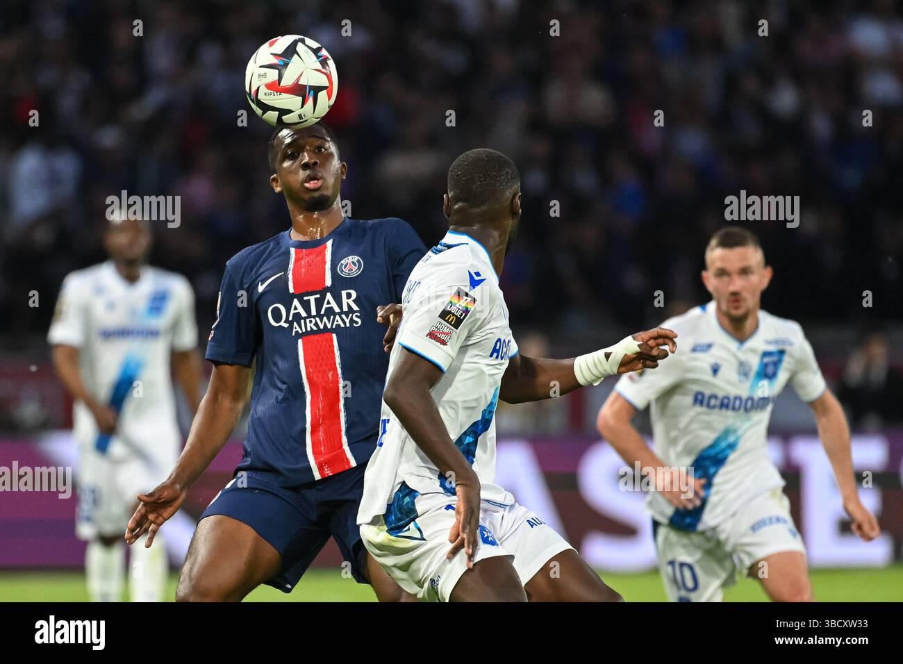 Paris, France. 17th May, 2025. William Pacho (D) during the Ligue 1 Mc ...