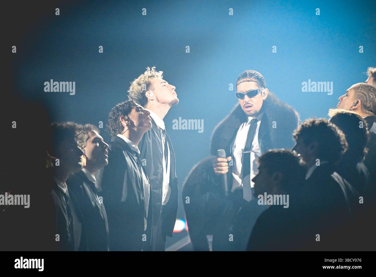Napoli, Italy. 21st May, 2025. Italian singer Mahmood performs live on ...