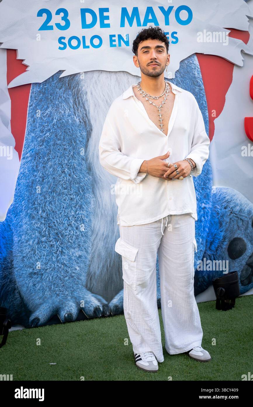 Lilo and stich 2025 hi-res stock photography and images - Alamy