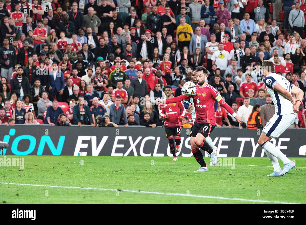 Bilbao, Biscay, Spain - 21st May 2025: Bruno Fernandes of Manchester ...
