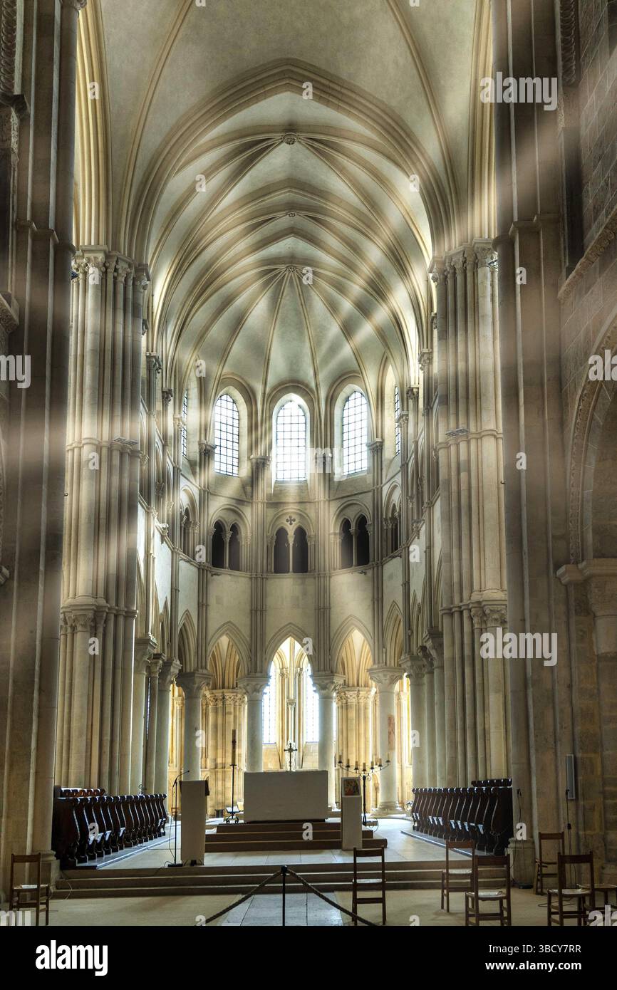 Vezelay labelled les Plus Beaux Villages de France. The nave, 18 meters ...