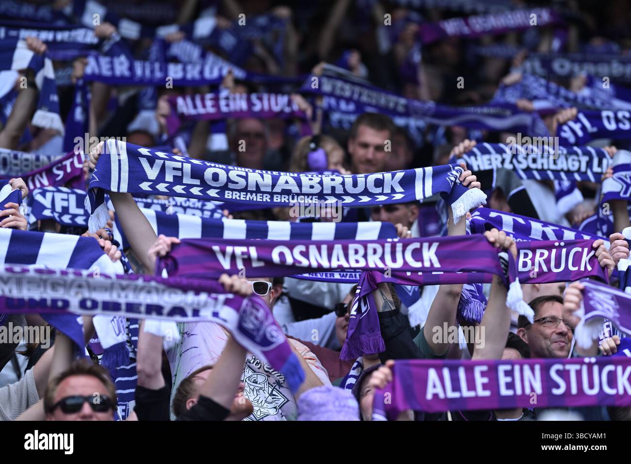 3. Liga - VfL Osnabrück - SC Verl am 17.05.2025 an der Bremer Brücke in ...