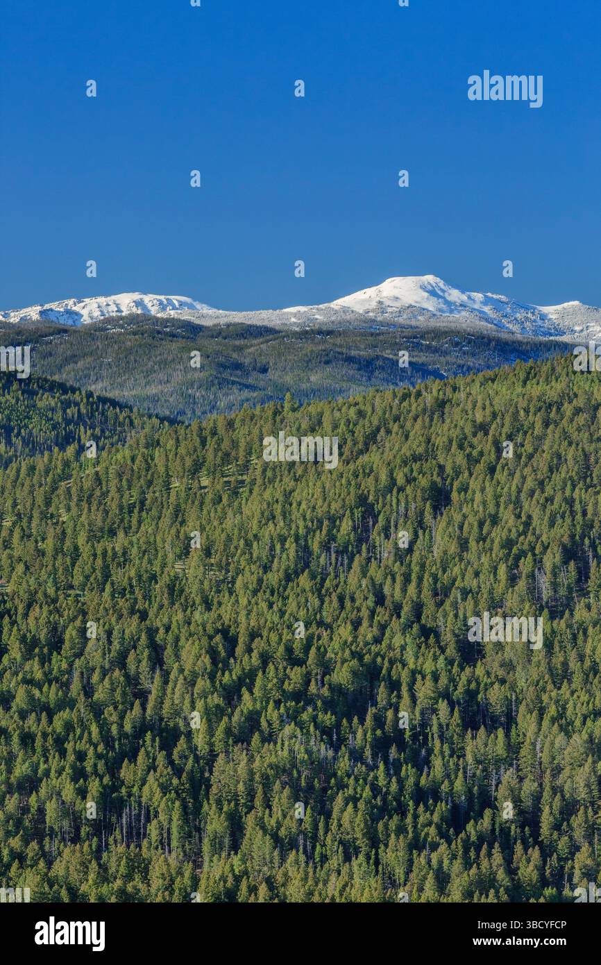 crow peak (left) and elkhorn peak (right) in the elkhorn mountains near ...