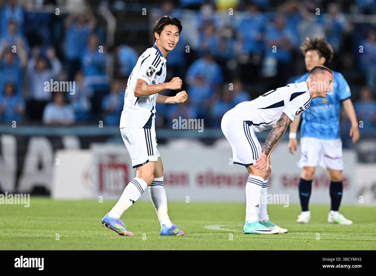 NHK Spring Mitsuzawa Football Stadium, Kanagawa, Japan. 21st May, 2025. Shota Fujio (Zelvia ...