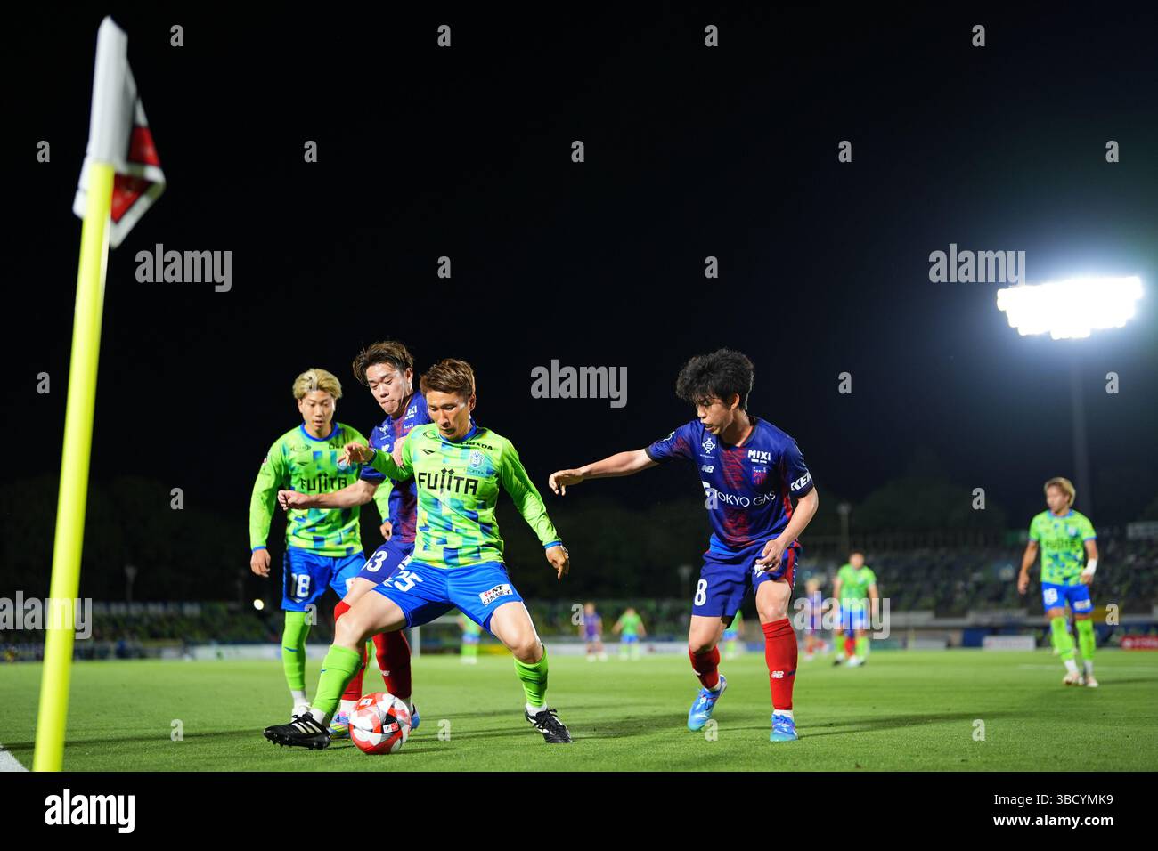 (L-R) Kota Tawaratsumida (FC Tokyo), Hiroaki Okuno (Bellmare), Takahiro Ko (FC Tokyo), MAY 21 ...