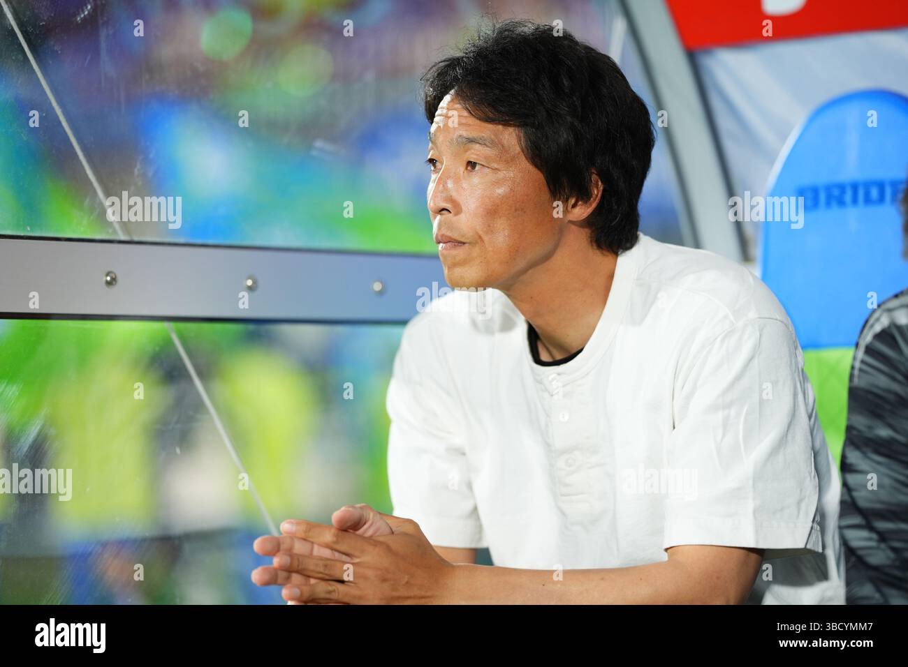 Lemongas Stadium Hiratsuka, Kanagawa, Japan. 21st May, 2025. Satoshi Yamaguchi Head Coach ...