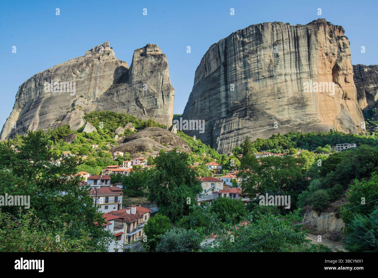 Meteora rock formations greece hi-res stock photography and images - Alamy