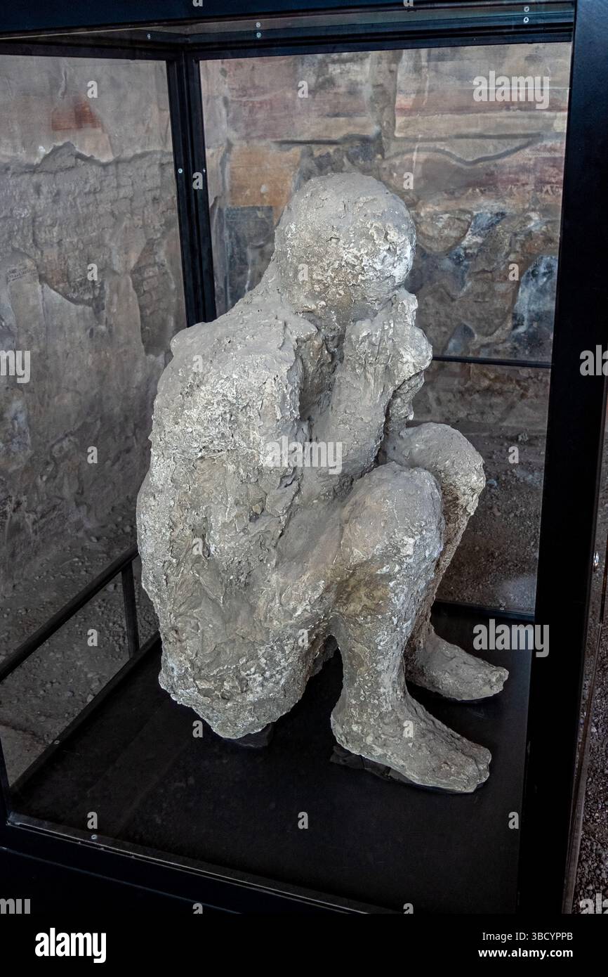 Plaster cast of victim of volcanic eruption, Pompeii, Italy victim ...