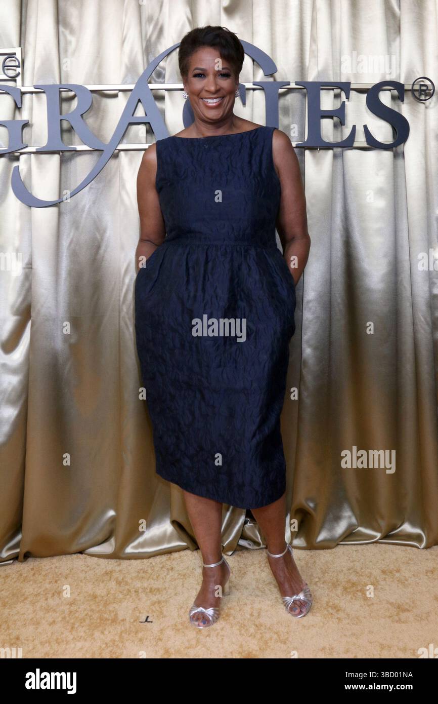 LOS ANGELES - MAY 20: Dawn Porter at the 50th Gracies Awards at Beverly ...