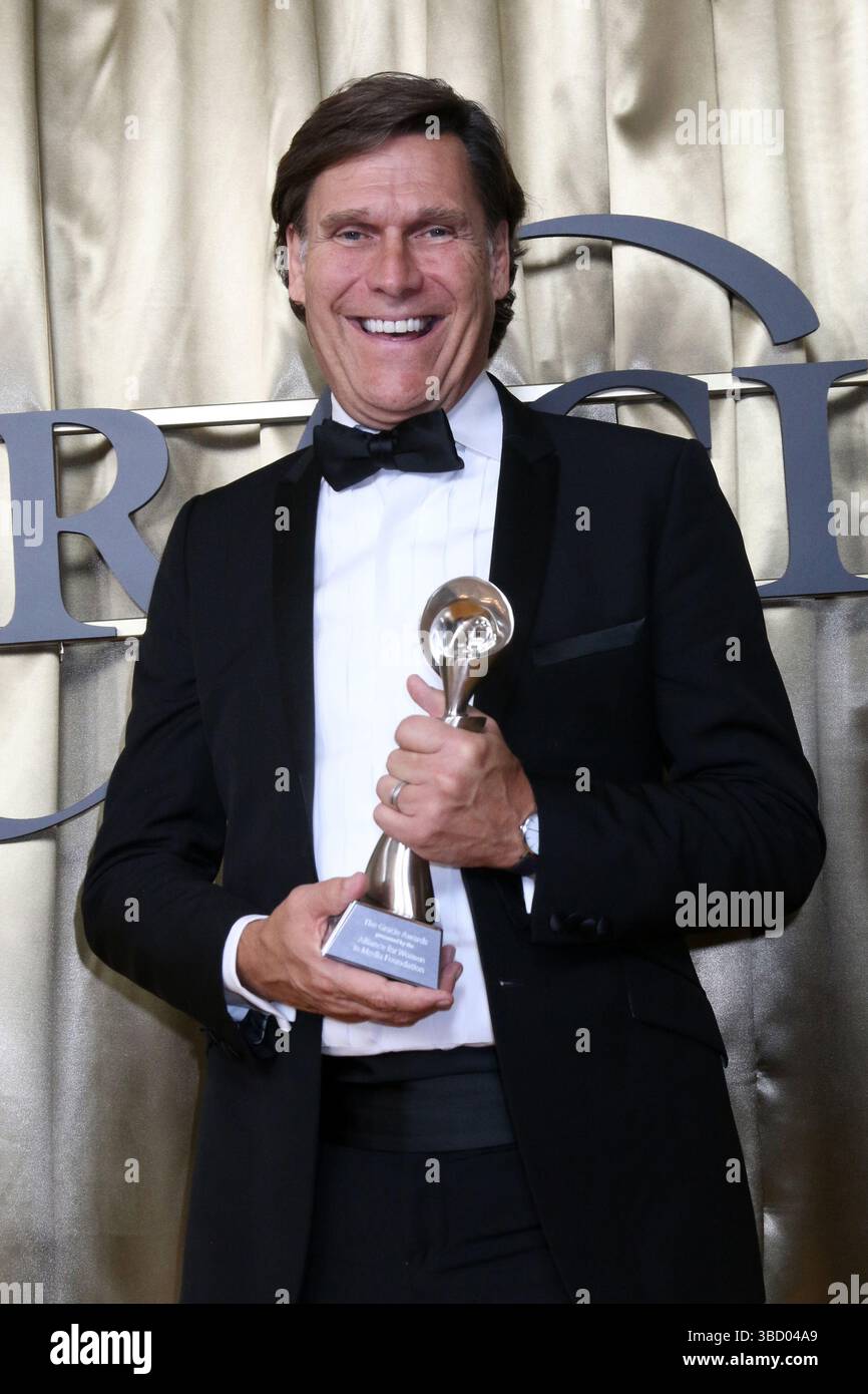 May 21, 2025, Beverly Hills, Ca, USA: LOS ANGELES - MAY 20: Lee Cowan ...