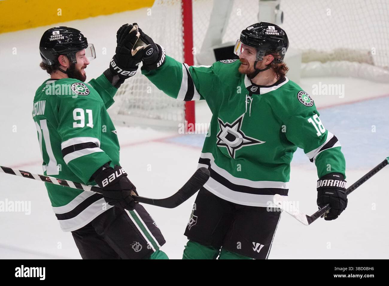 Dallas Stars center Tyler Seguin (91) celebrates his goal with teammate ...
