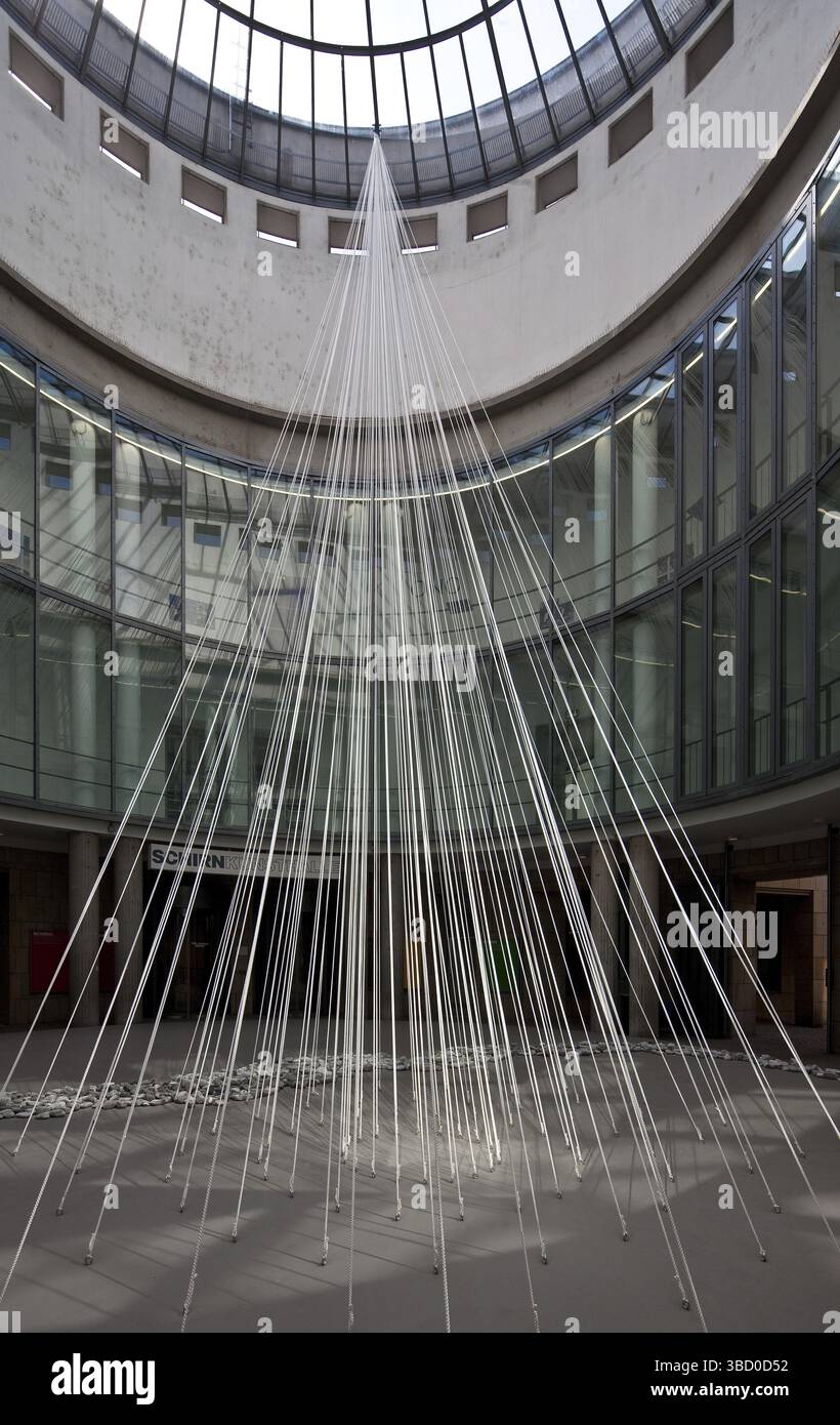 Schirn-Kunsthalle, Rotunda 1983-1986 built by the architects BJSS with installation MORNING ...