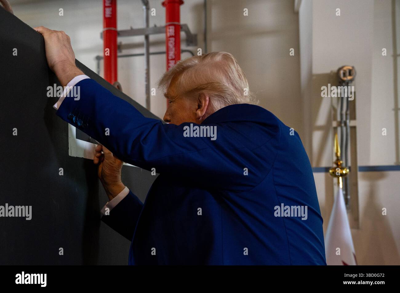 Auab base 379th air expeditionary wing hi-res stock photography and ...