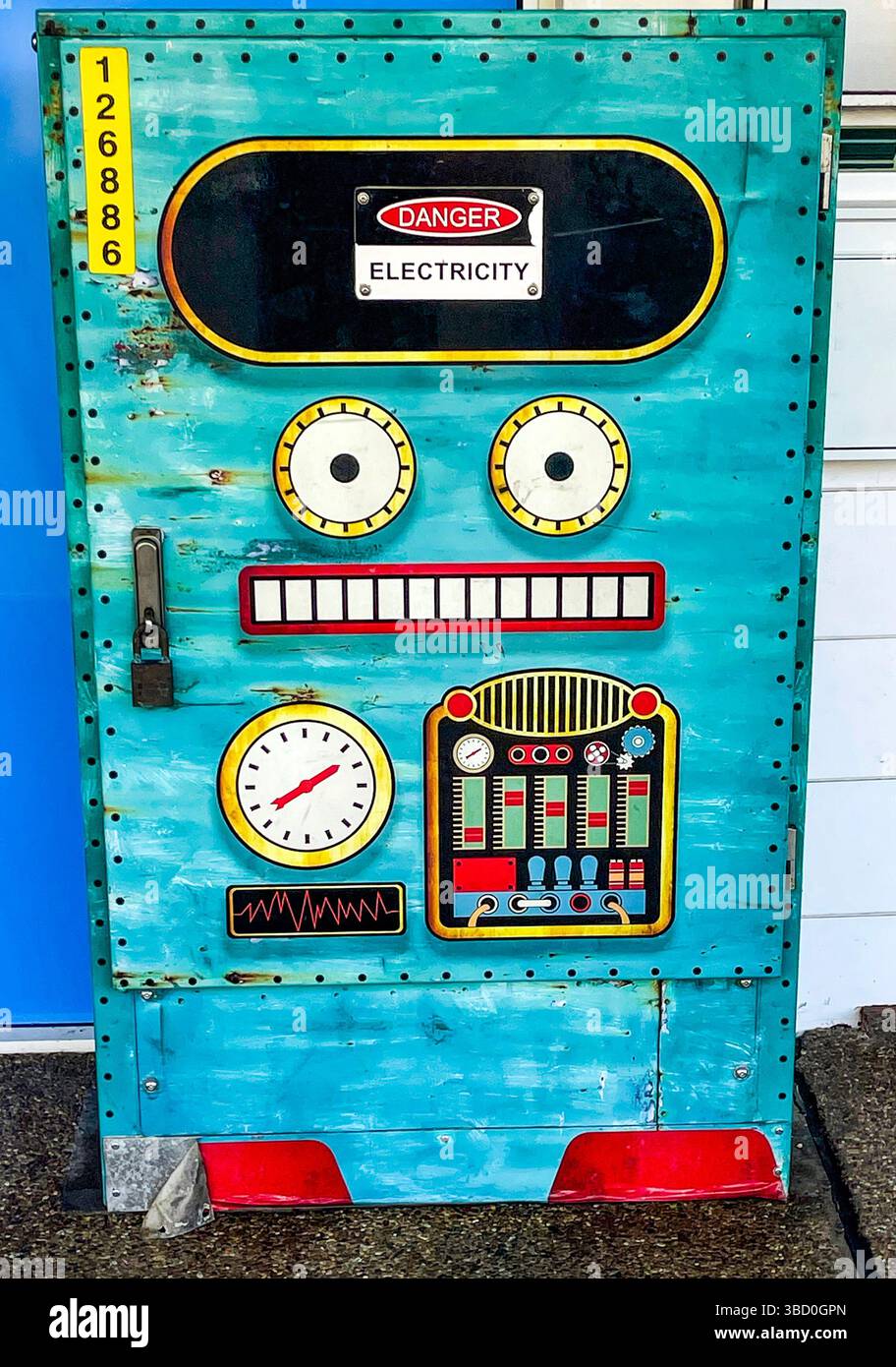 Beautiful painted electrical boxes, part of the Maryborough city ...