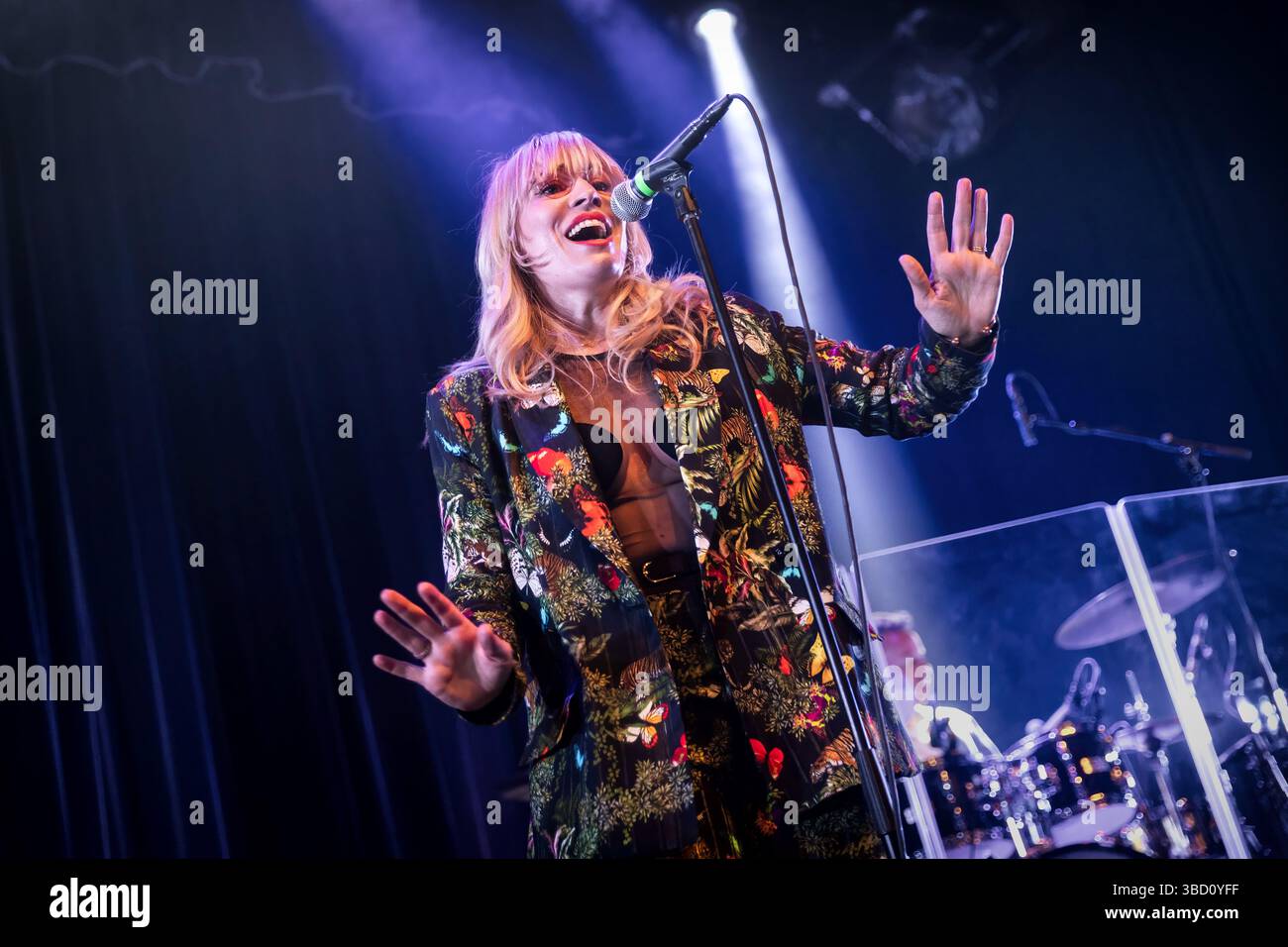 Oslo, Norway. 21st May, 2025. The British singer and songwriter Natasha ...
