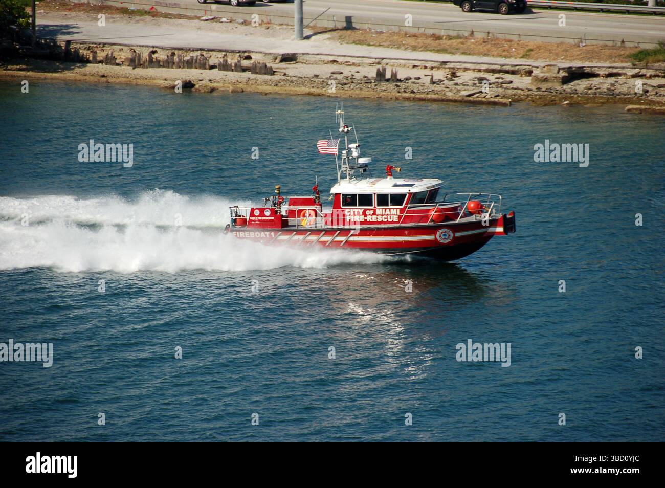 Fire emergency boat speeding hi-res stock photography and images - Alamy