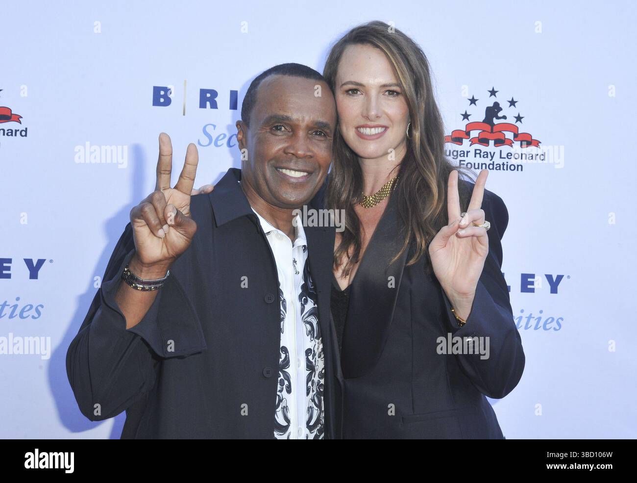 Sugar Ray Leonard, Claire Khodara at arrivals for 14th Annual Sugar Ray ...