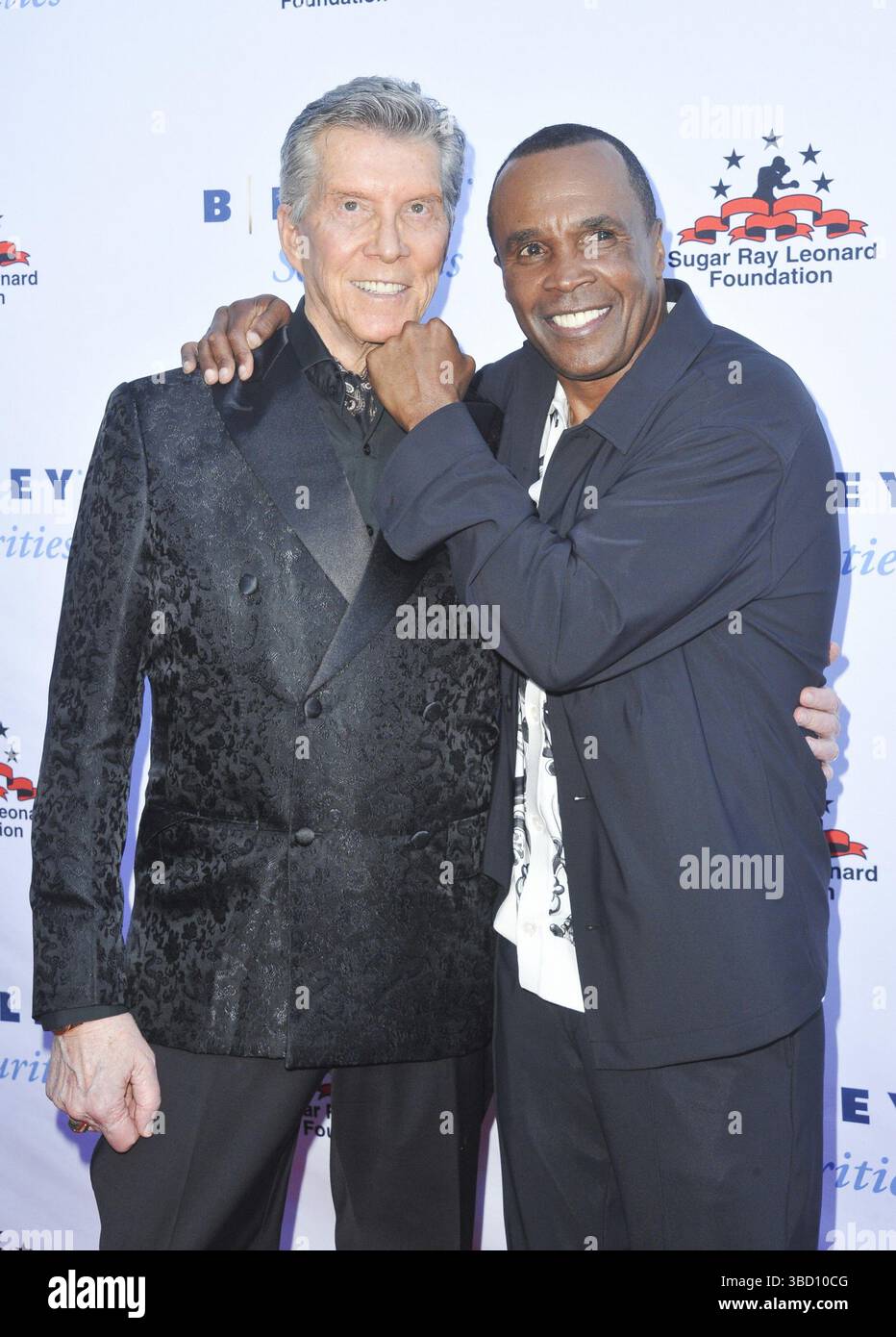 Michael Buffer, Sugar Ray Leonard at arrivals for 14th Annual Sugar Ray ...