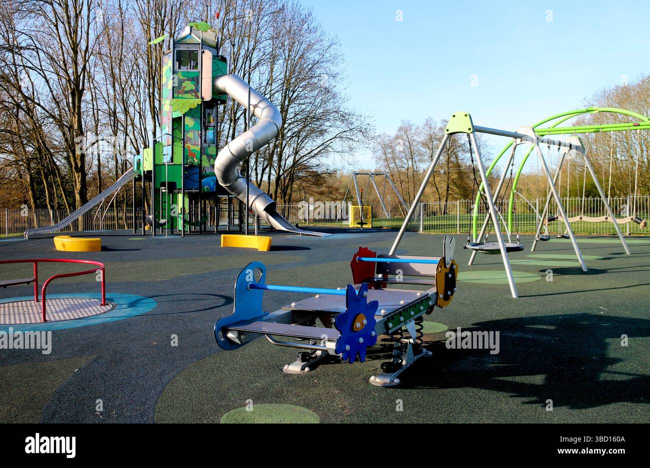 Playground children uk hi-res stock photography and images - Alamy