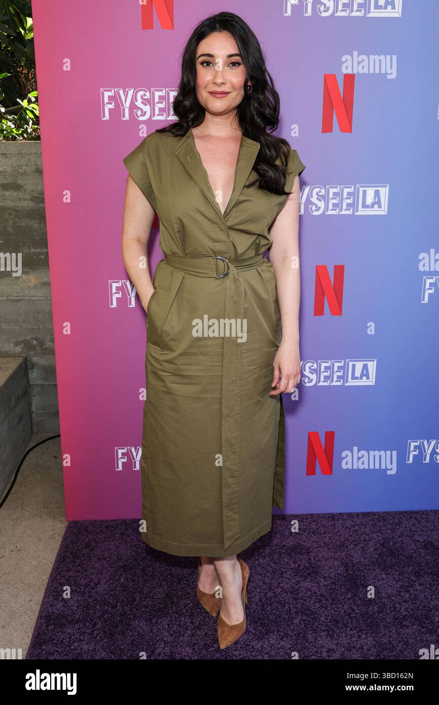 WOODLAND HILLS, LOS ANGELES, CALIFORNIA, USA - MAY 21: American actress ...