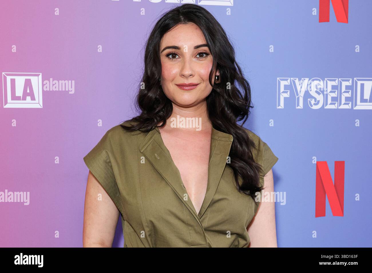 WOODLAND HILLS, LOS ANGELES, CALIFORNIA, USA - MAY 21: American actress ...