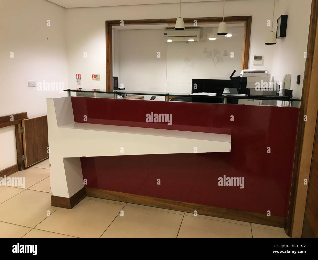 1950s office reception hi-res stock photography and images - Alamy