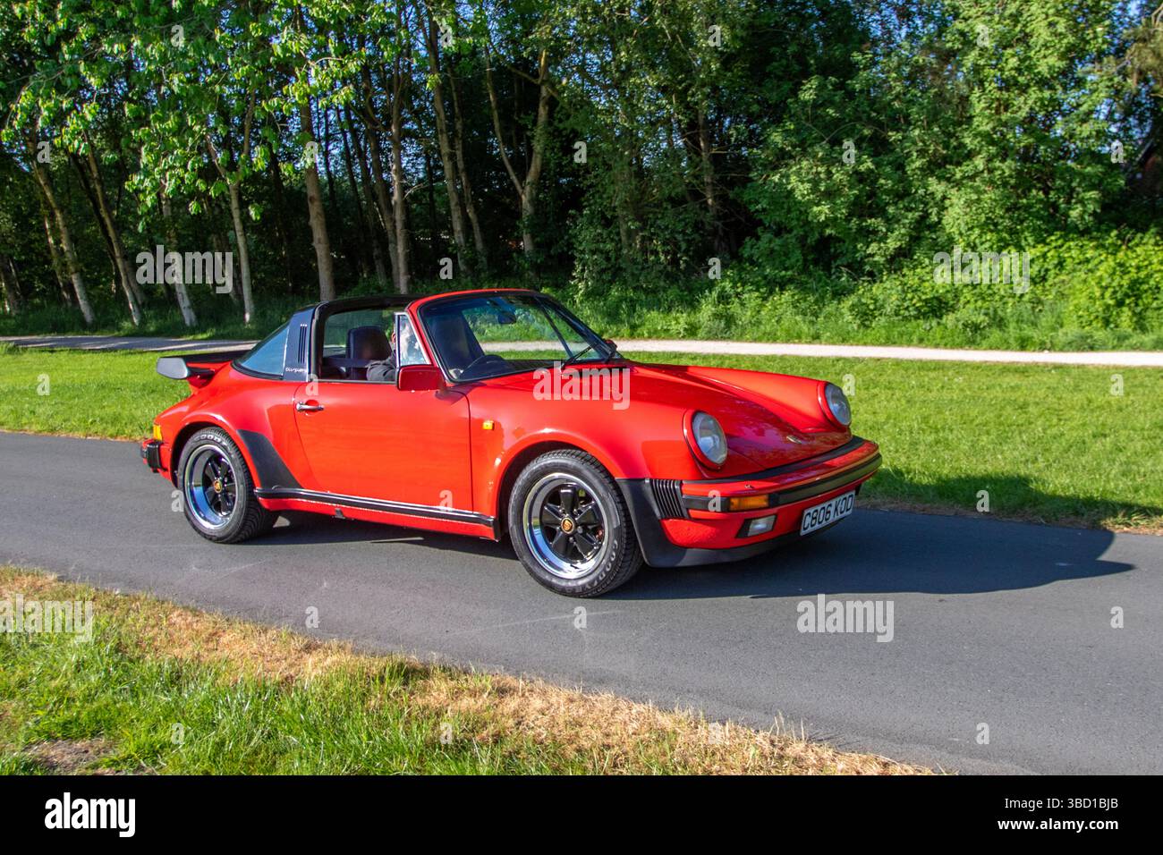1986 80s eighties Red Porsche 911 Car Coupe Petrol 3164 cc; Classic ...