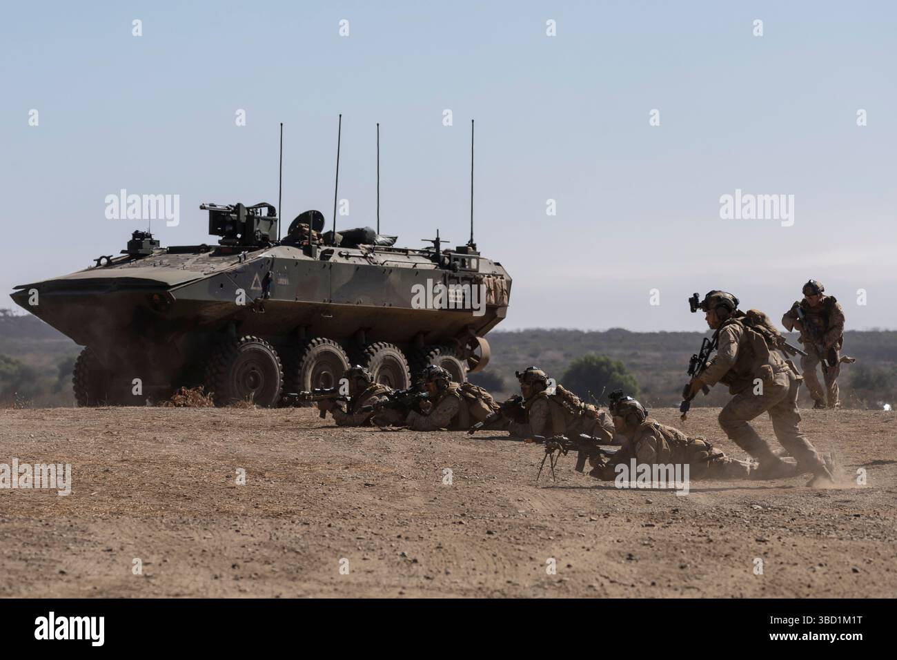 U.S. Marines with 1st Battalion, 7th Marines, 1st Marine Division ...