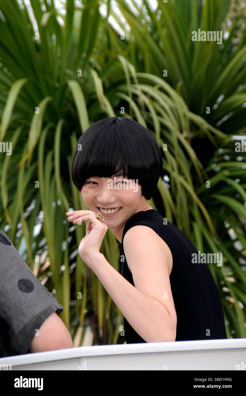 Bae Doo-Na at the photocall for "Air Doll" at the Palais des Festivals ...