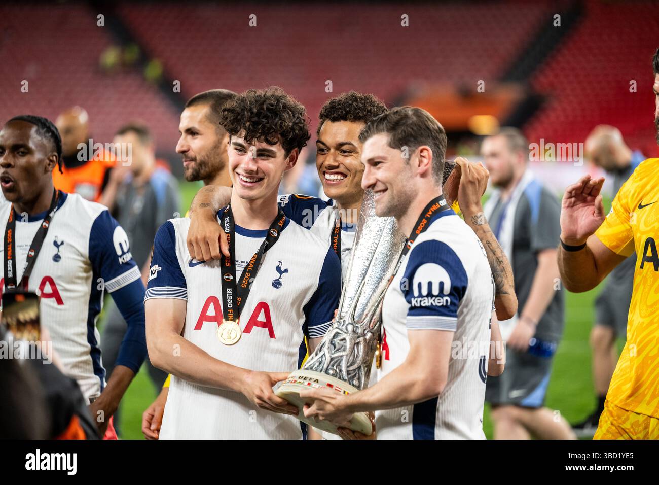 Bilbao, Spain. 21st May, 2025. Archie Gray (L) and Brennan Johnson of ...