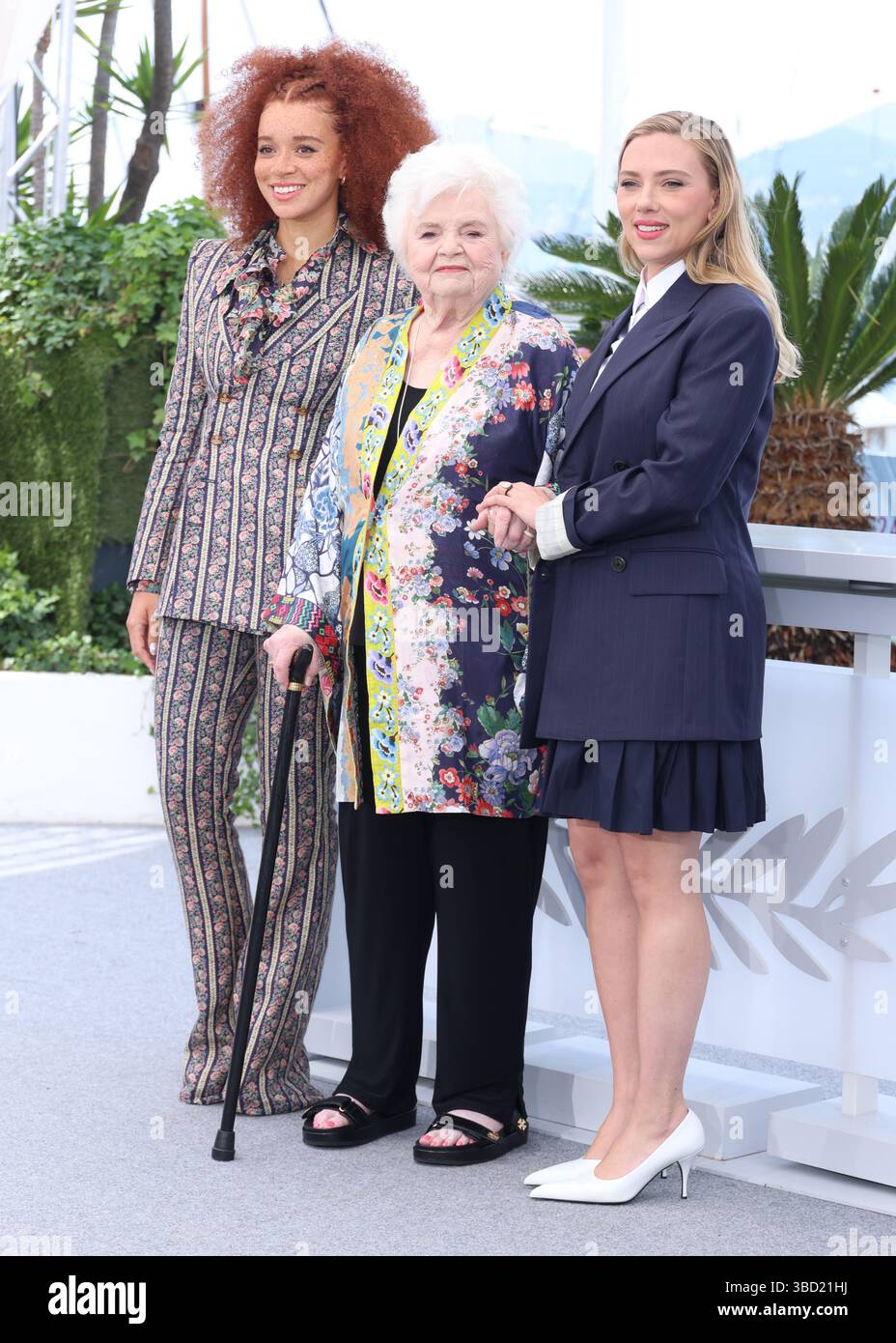 Scarlett Johansson, Erin Kellyman, June Squibb attend the "Eleanor The ...