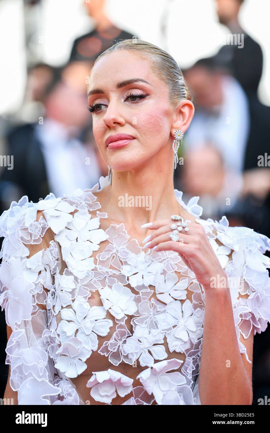 Sasha Ray 78th Cannes Film Festival Red Carpet of the movie -The ...