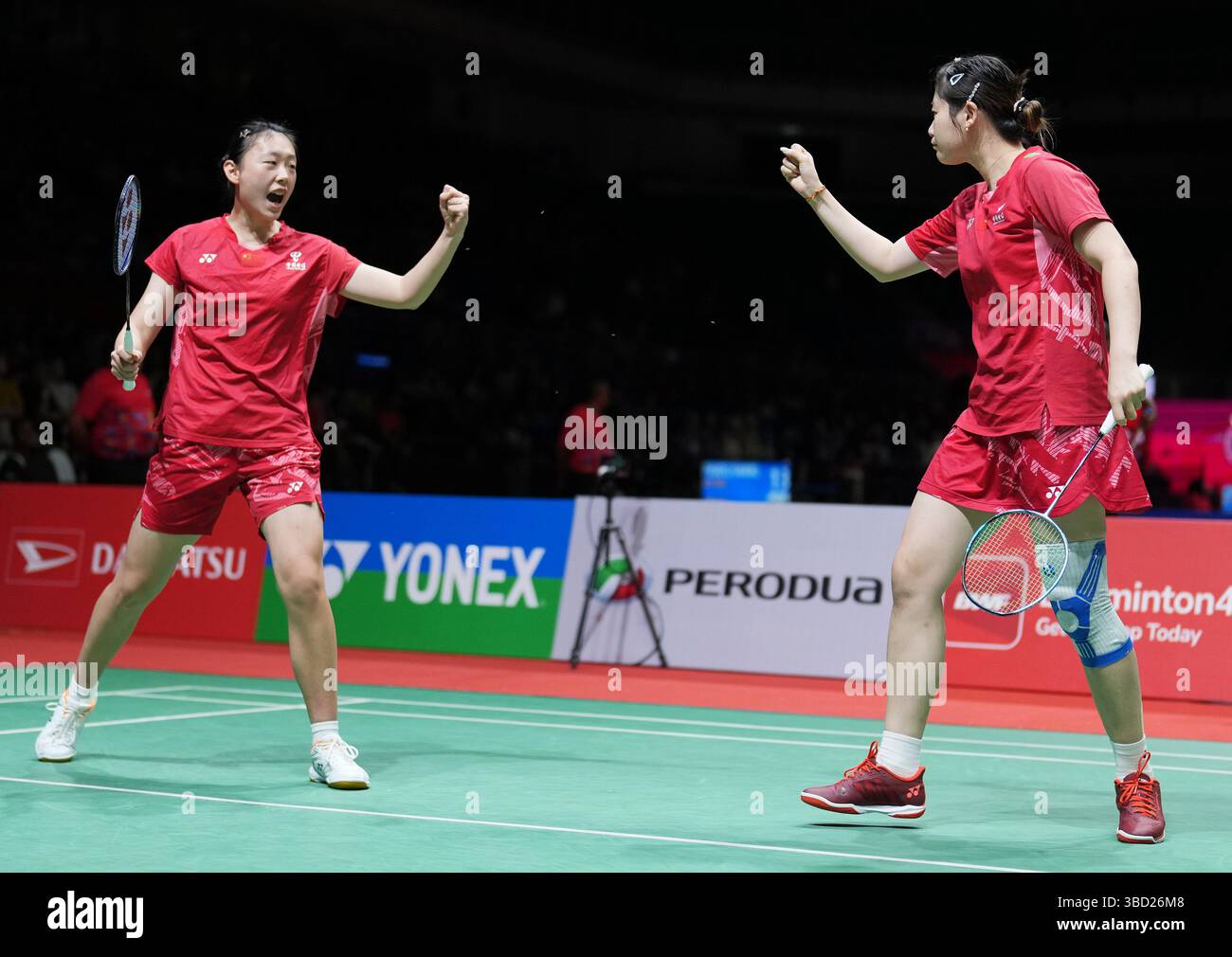 Kuala Lumpur, Malaysia. 22nd May, 2025. Keng Shuliang (R)/Li Huazhou celebrate scoring during ...